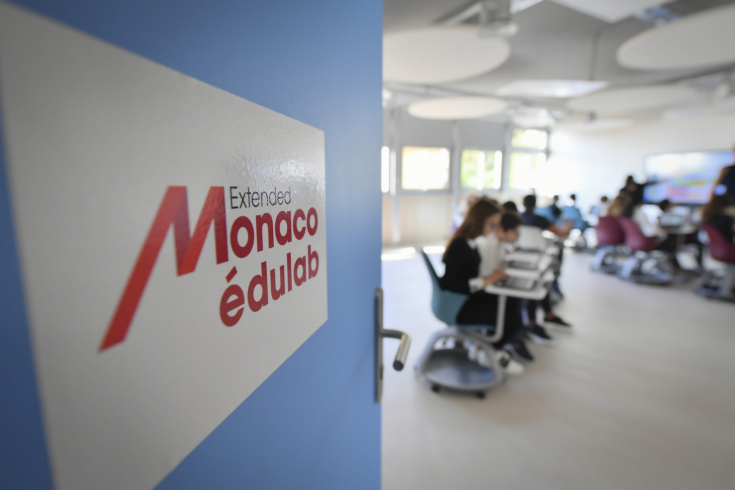 Monaco Now - Monaco’s secondary schools go digital